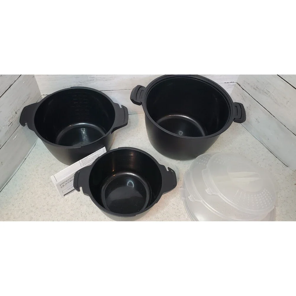 The Pampered Chef | Kitchen | Pampered Chef Micro Cooker Set Qt 2 Qt 3 ...